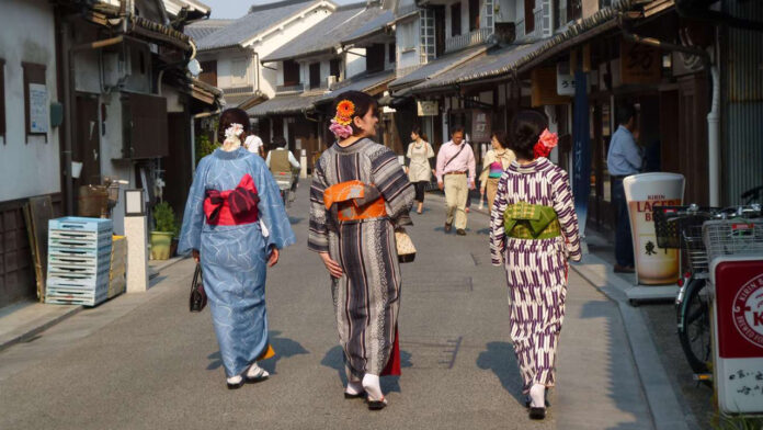 Top 3 Little Edo Traditional Streets in Japan - WAttention.com