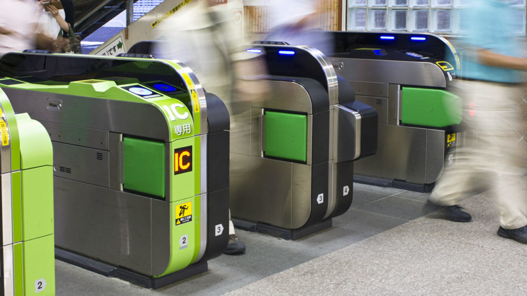 Where to Buy Suica Card in Tokyo for Japanese Trains - WAttention.com
