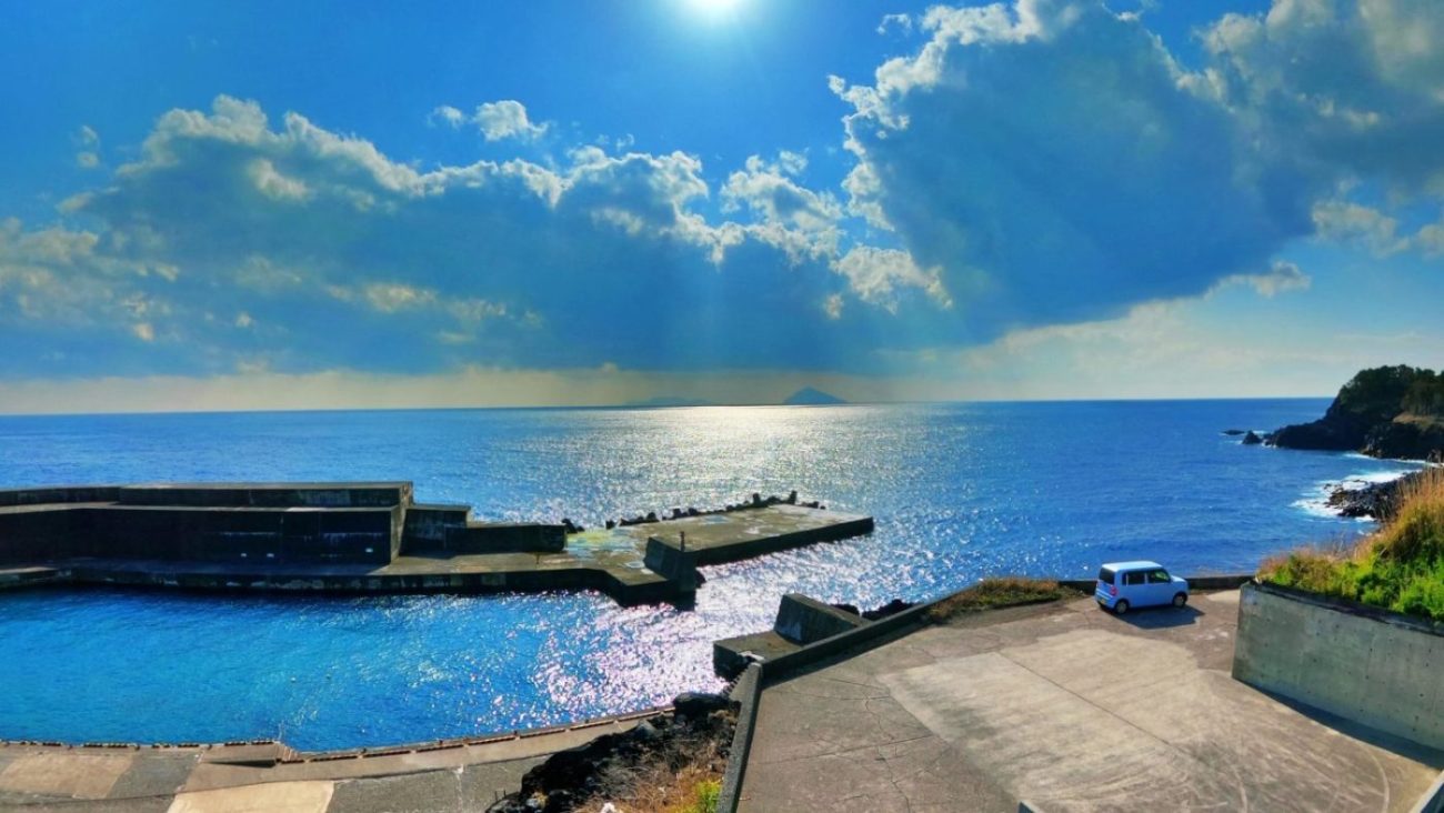 Charming Suburbs and Natural Beauty Beyond the Tokyo Skyline ...