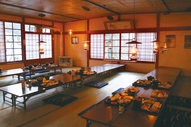Enjoy Onsen in Japan: Aomori's Aoni Hot Spring Resort, Lamp-no-Yado ...